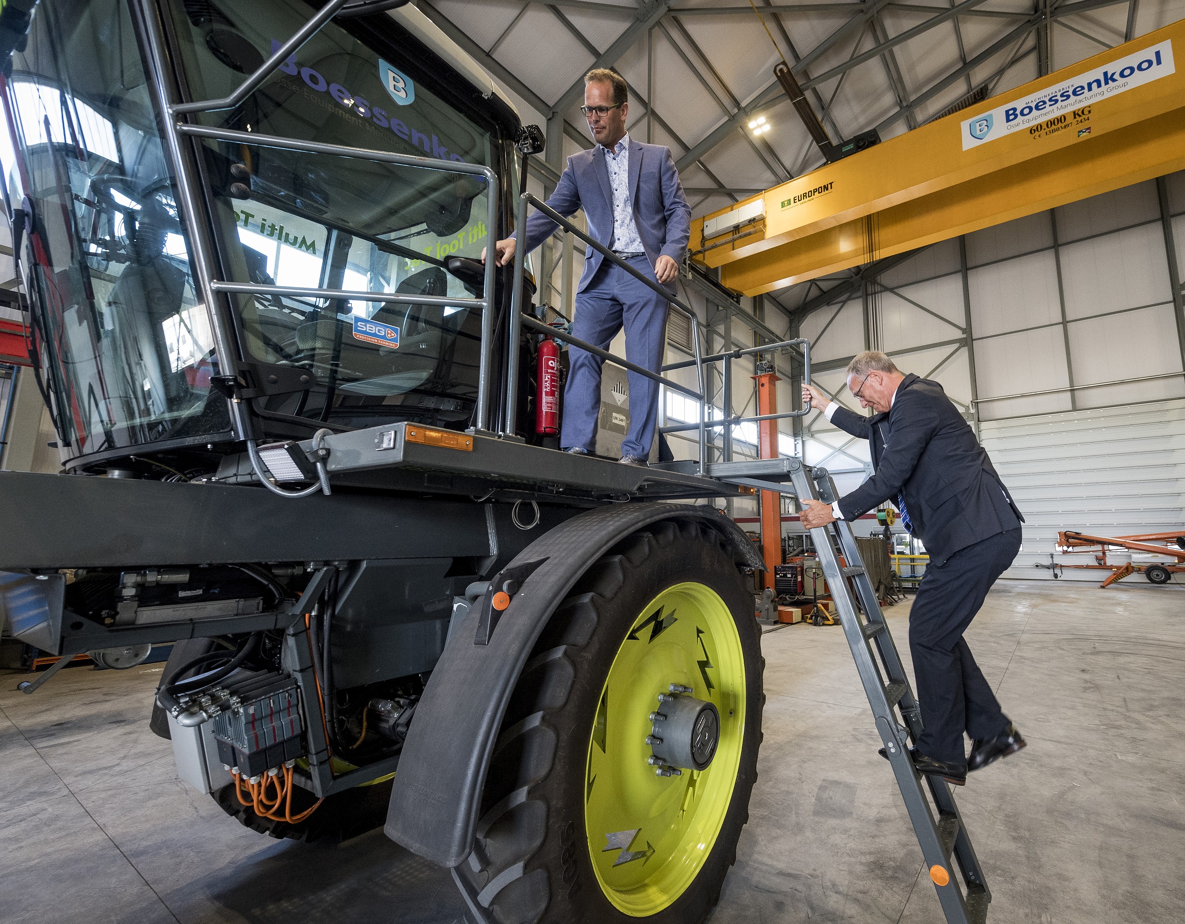 Minister Kamp bezoekt Machinefabriek Boessenkool - Technishow