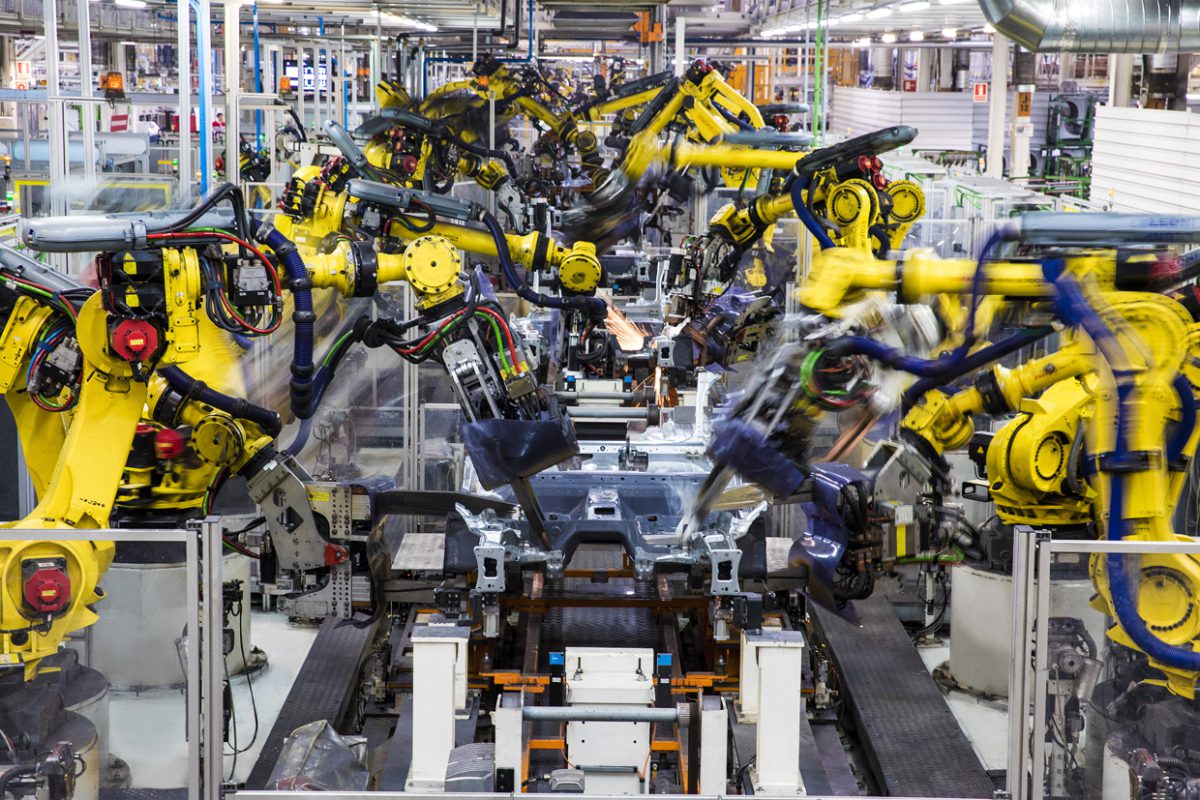 Choreografie met 2.000 robots in autofabriek Seat - Technishow