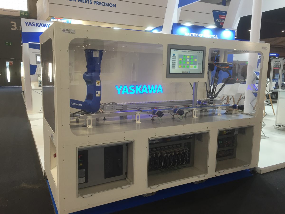 Yaskawa presenteert democel met Drives, Motion, Controls en Robotica op ...